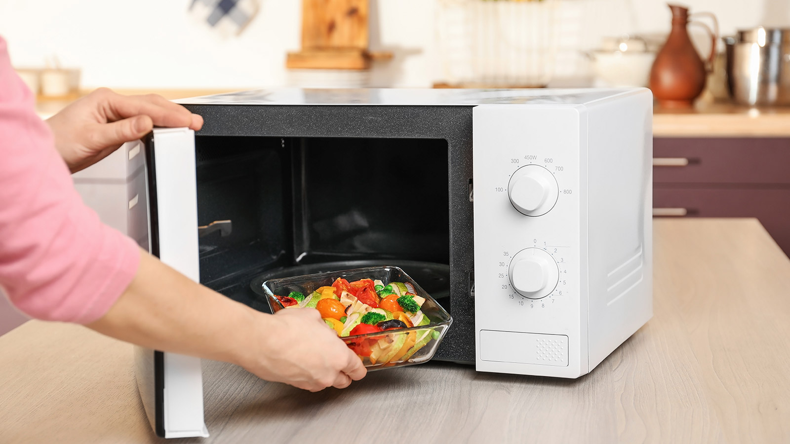Comprar un microondas, ¿Cuál elegir? | OCU